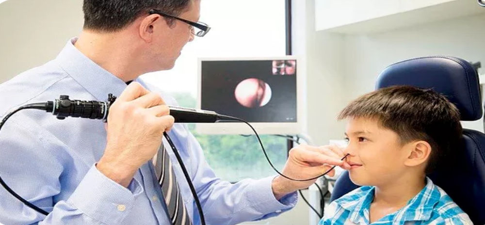 Nasofibroscopia ou Endoscopia Nasal
