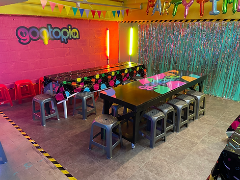 Gootopia Slime Workshop London | Original & Glow Slime