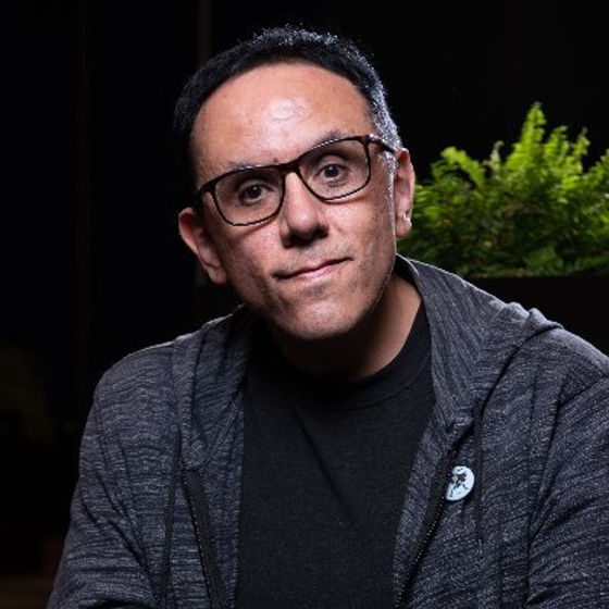 Alberto Chimal lanza su nueva novela: La Visitante