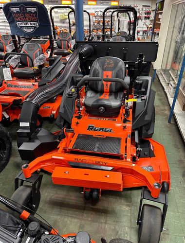 2023 BAD BOY OUTLAW REBEL 61" MOWER W/ POWERED BAGGER | Merit Hardware Inc.