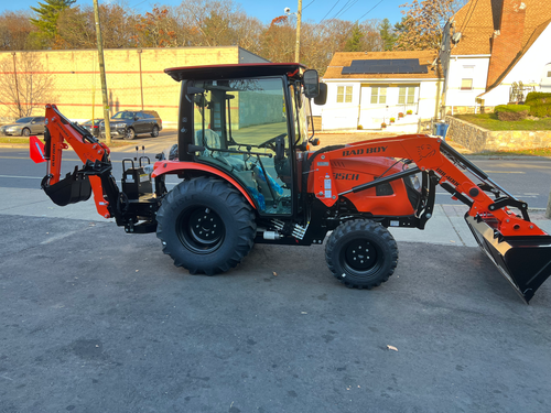 BAD BOY BB4035CHILB TRACTOR W/ LOADER & BACKHOE | Merit Hardware Inc.