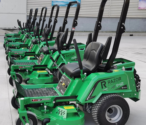 2024 Razor ztr 42" ride on mower | Razor Lawnmowers