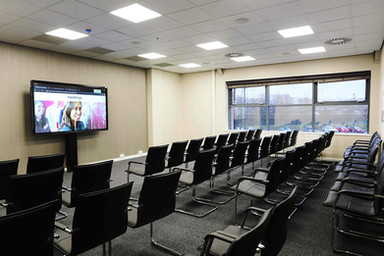 Venue 360 Ltd | The Riverside Suite | Luton | Conferences | Meetings ...