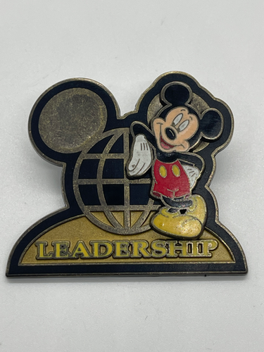 2007 Disney B020 RARE MICKEY MOUSE LEADERSHIP CAST MEMBER AWARD Pin ...