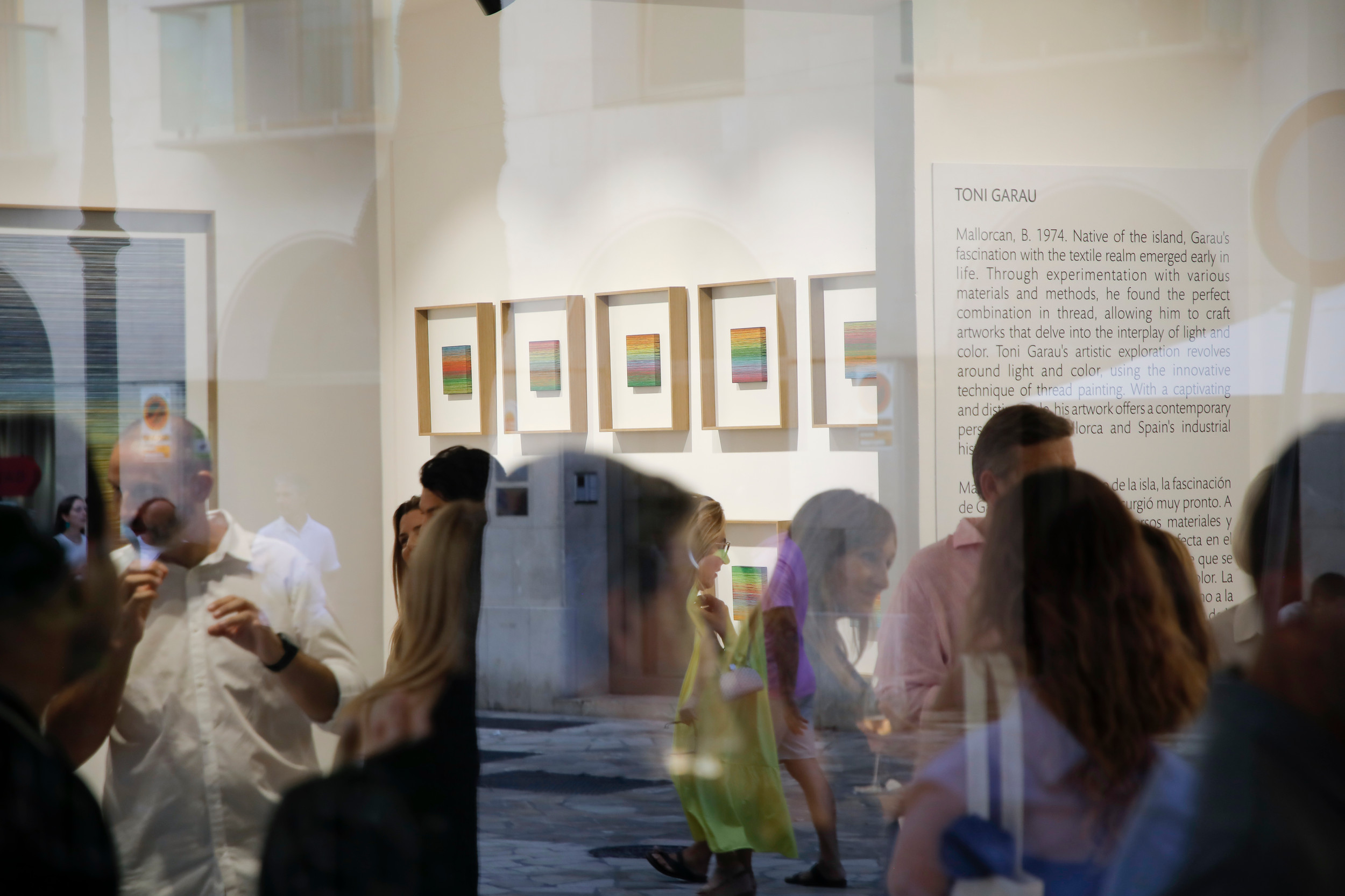 LOCATIONS | Gallery RED