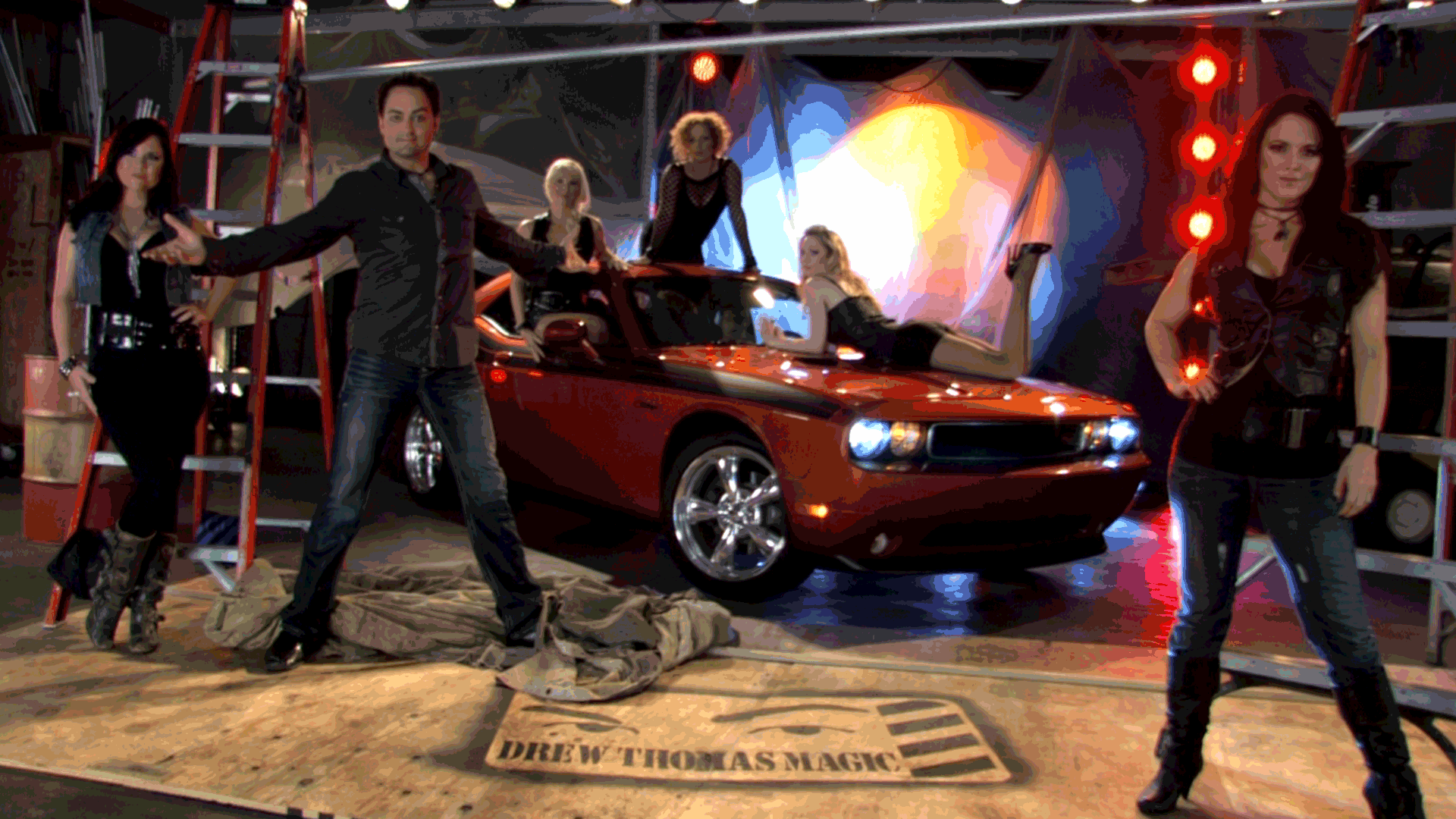 How to BOOK the Perfect Magic Show for Your Audience