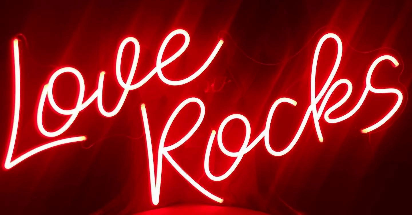 LOVE ROCKS Neon Led Wedding Sign Hire / Neon Wedding Light Rental U.K