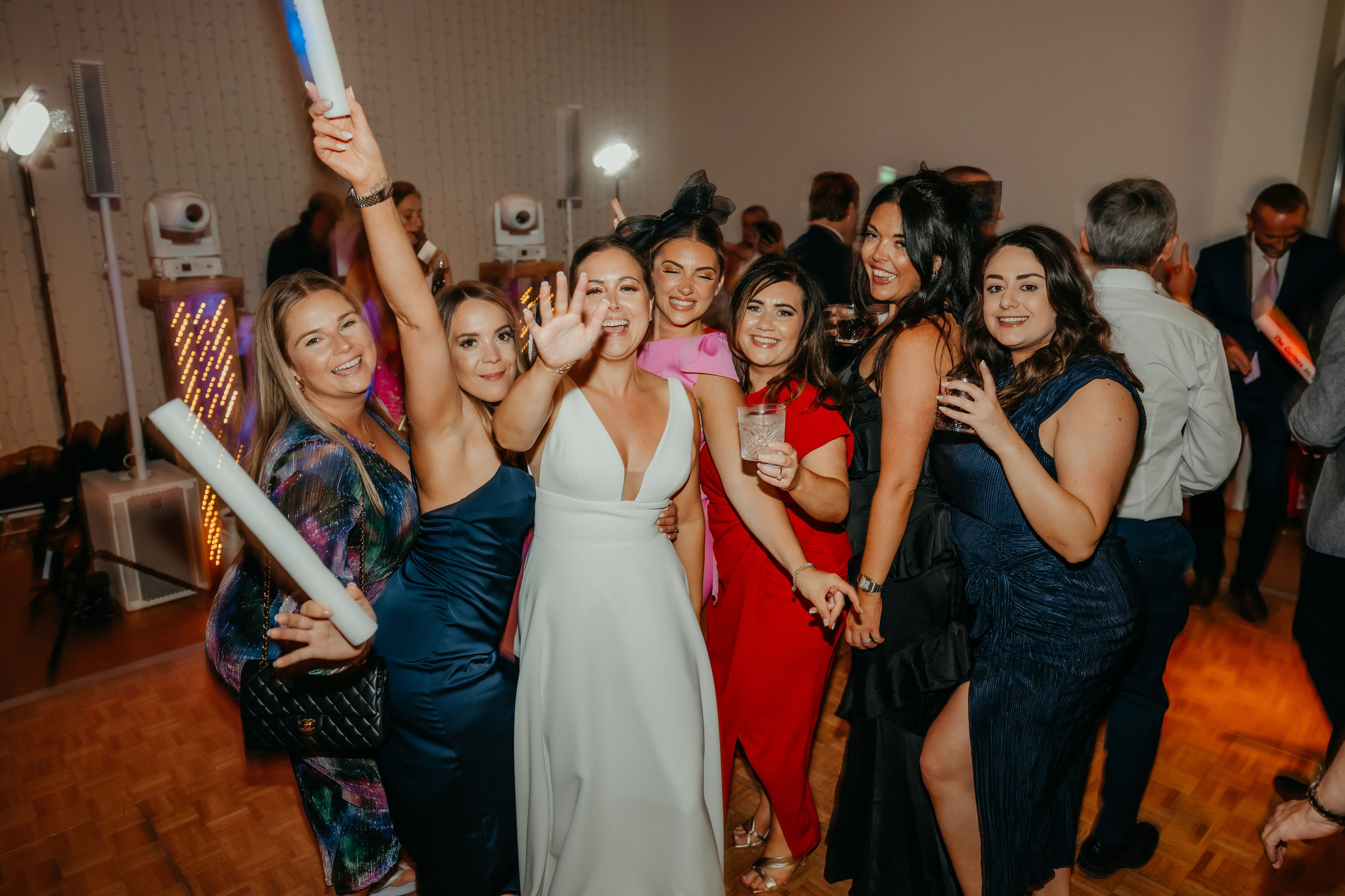 Signature Moments: Mobile Discos Berkshire - Mobile DJs