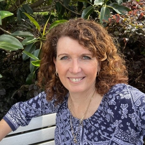 Robyn Freer | Celebrant Connect