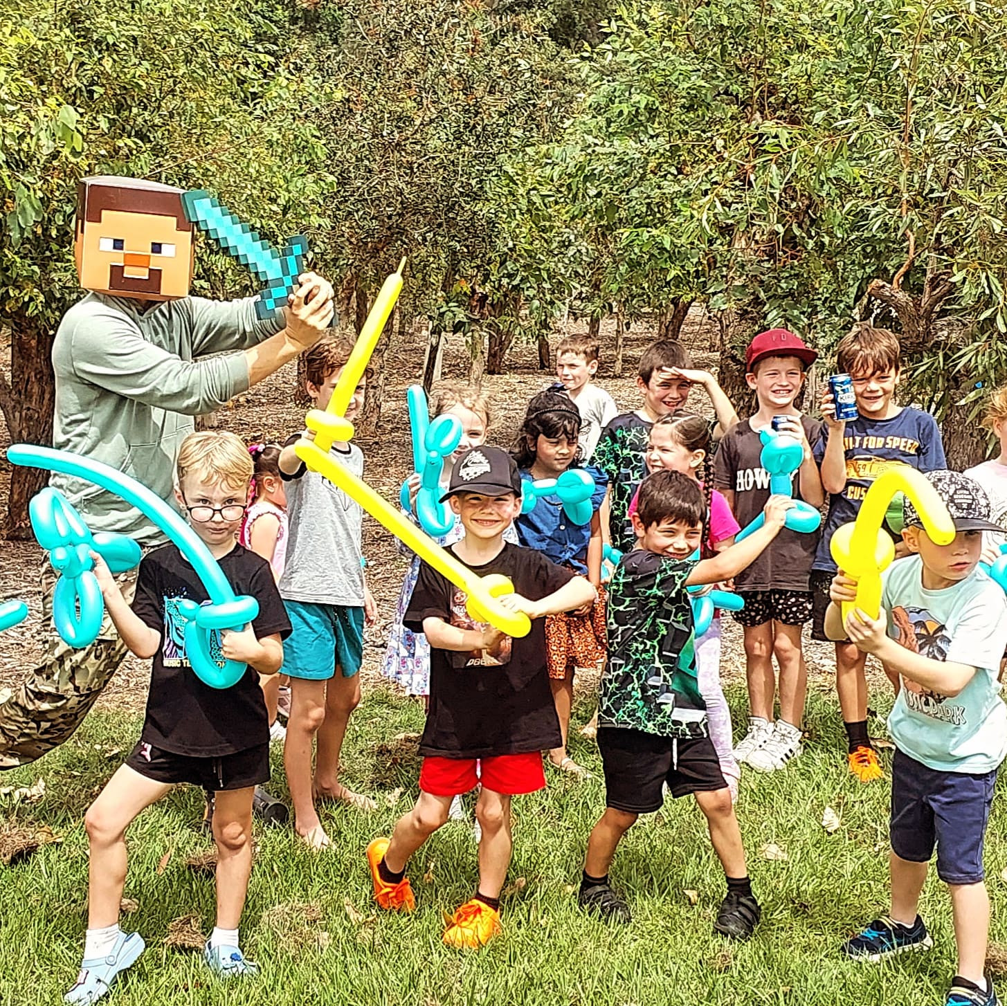 Awesome Possum | MINECRAFT For Your Kids Party