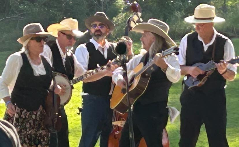 Cobblestone Ramblers | Harp Inn