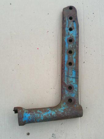 Ford 3000 front axle spindle holder | Pocock