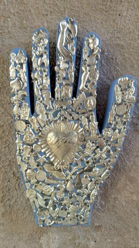 Hand milagros | El Picaflor