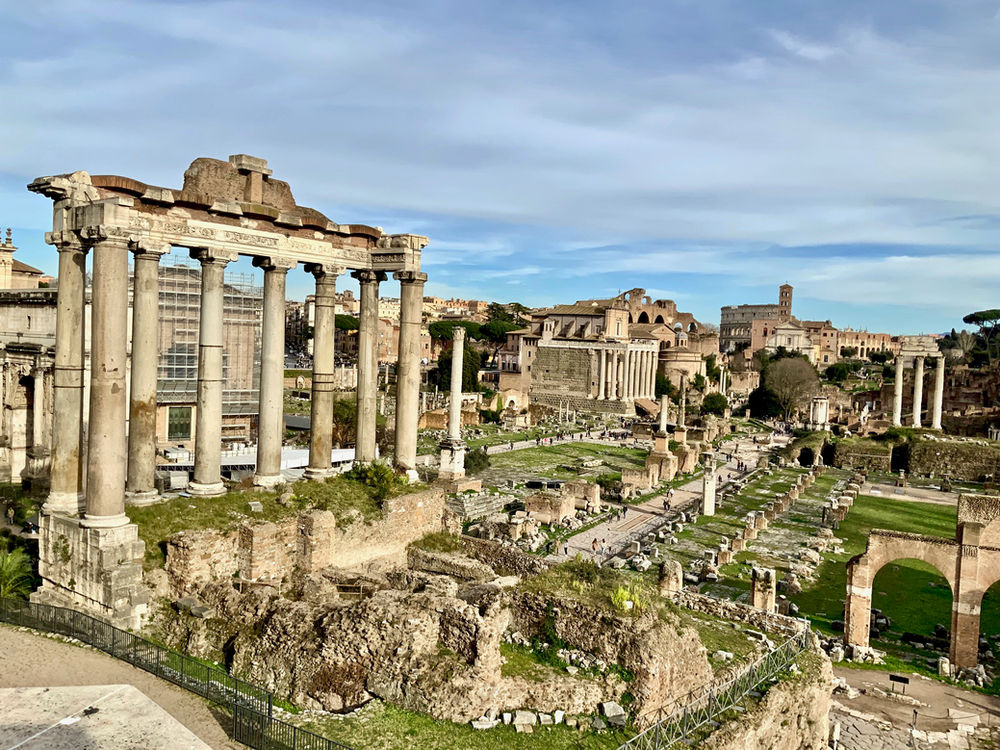 The Temple of Caesar in the Roman Forum: a Pilgrimage to the Grave of ...