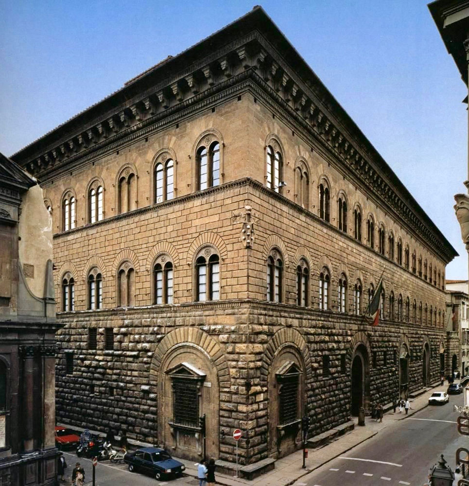 Visitor's Guide To the Medici Palaces in Florence Italy