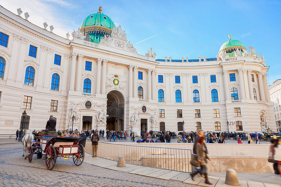 Guide to the Empress Sisi Museum in Vienna