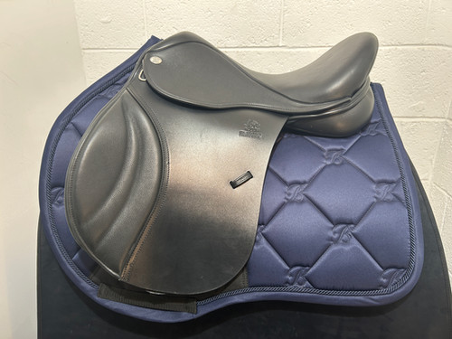 USED FAIRFAX LOW WITHER GP 17" ADJUSTABLE BLACK SADDLE | Saddles Ireland
