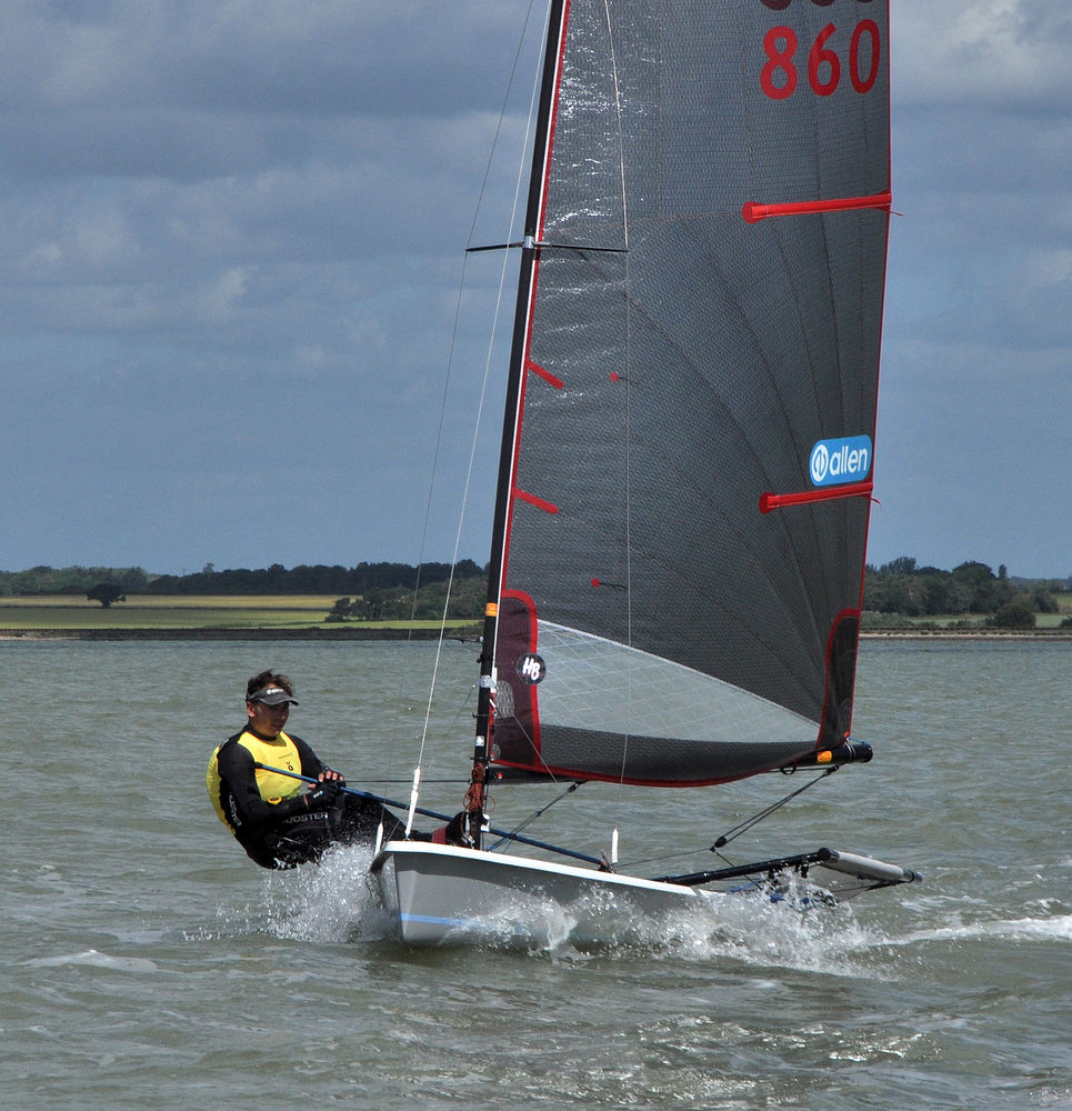 FOR SALE - BLAZE 860 | Blaze Class Sailing