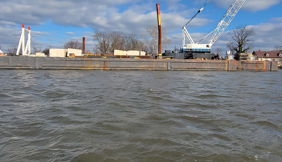 250' x 60' x 11.6' Deck Barge | MB Brokerage