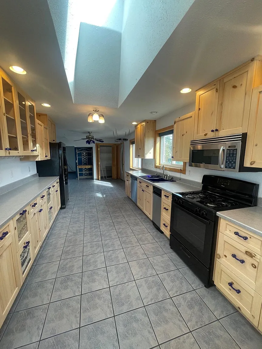 Listings | My Site 2