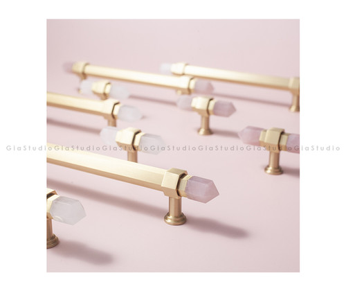 HEXA BRASS CRYSTAL HANDLE | GIA Studio