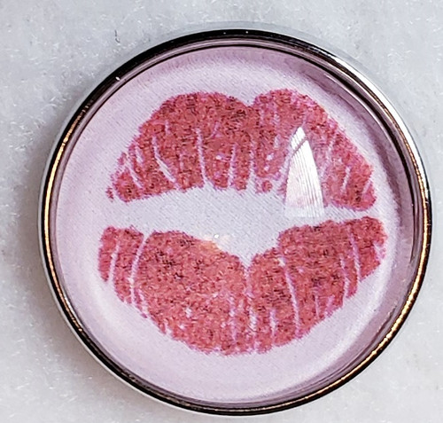 18mm/20mm Red Lips Glass Snap (1820~0323A-CO) | SnapJewelryOnABudget