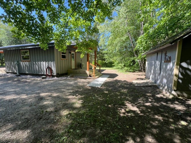 Vacation Rental, Pictured Rocks Lodge, Images