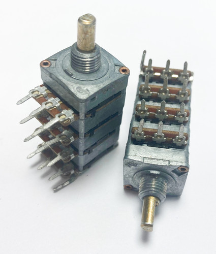 PREH Potentiometer - Quad Gang 100K R Log | Blore-Edwards-ltd