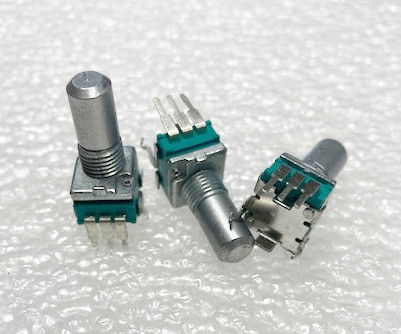 RD097 9MM Vertical Mount PCB Potentiometer | Blore-Edwards-ltd