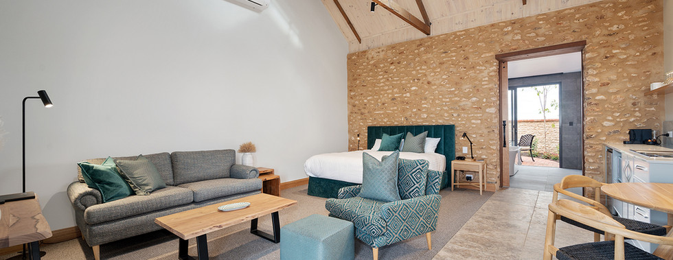 STAY | Barns of Freeling