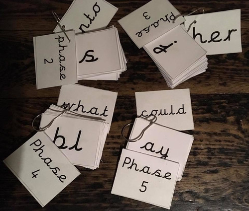 Cursive keyring flash cards in phases 2-5 with common exception words ...