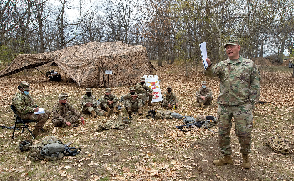 How to conduct an AAR: Mastering the Art of After-Action Reviews (AARs ...