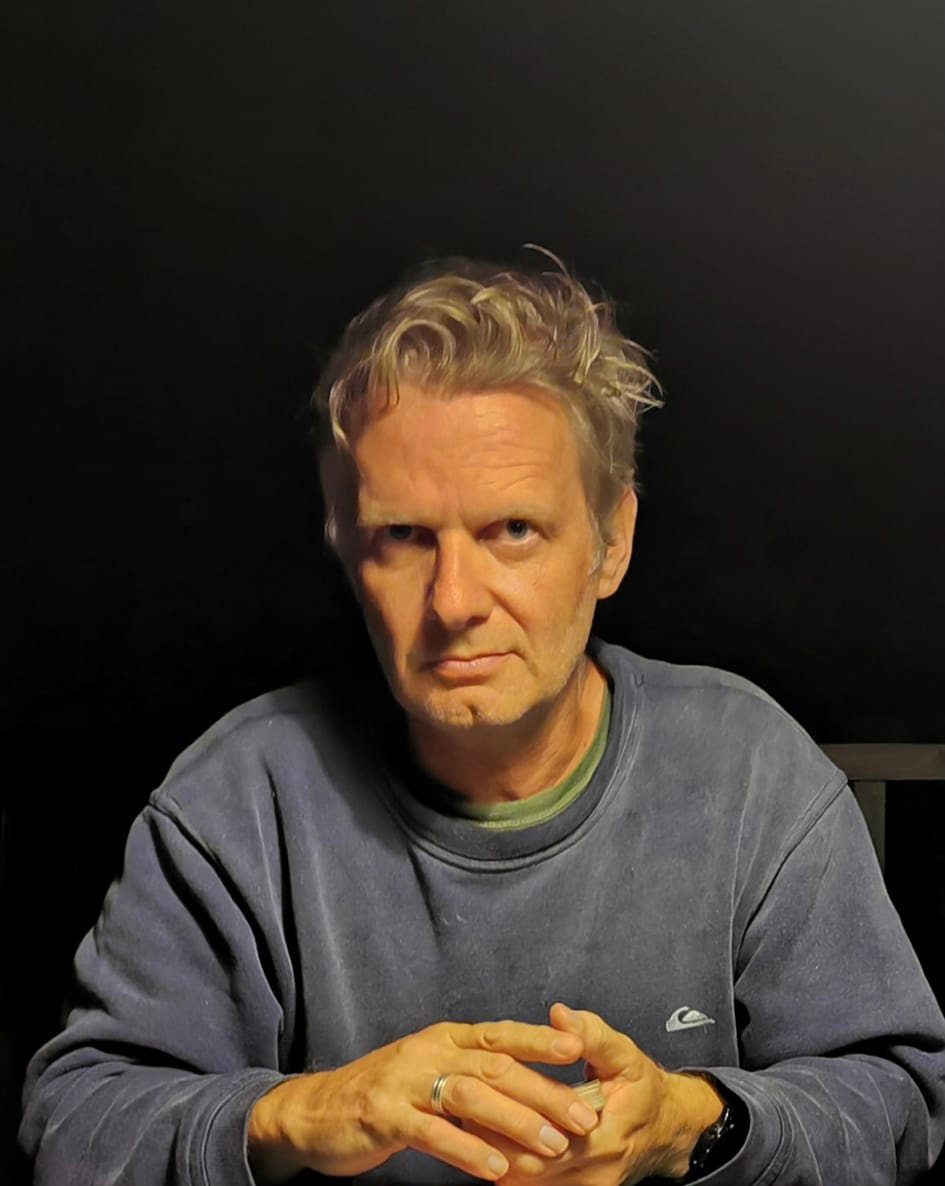 S5E1: Biosecurity with Stephen Hinchliffe