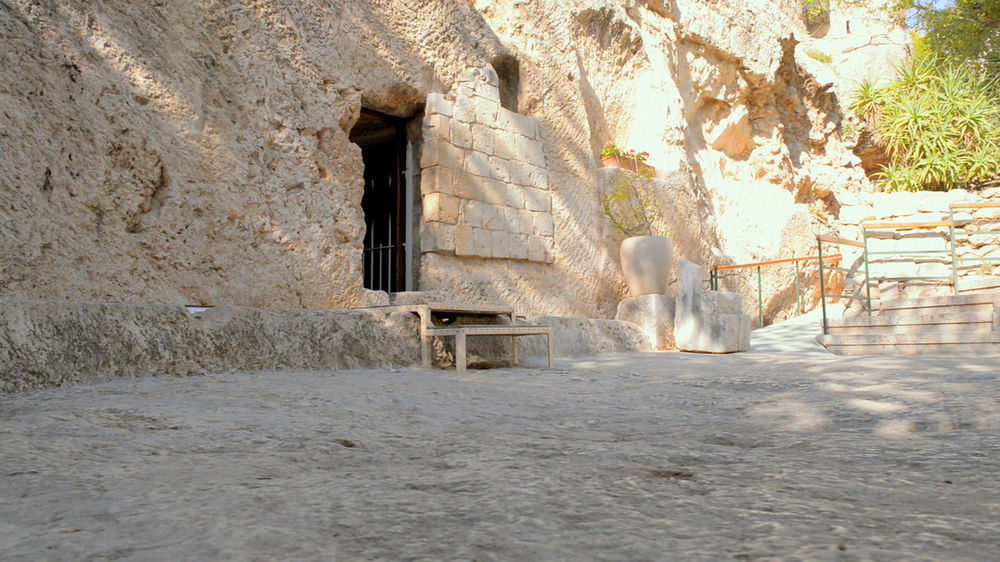 Jerusalem - Outside The Tomb