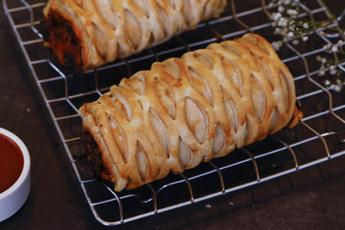 Chicken Butter Masala Roll | Nany's Bakery