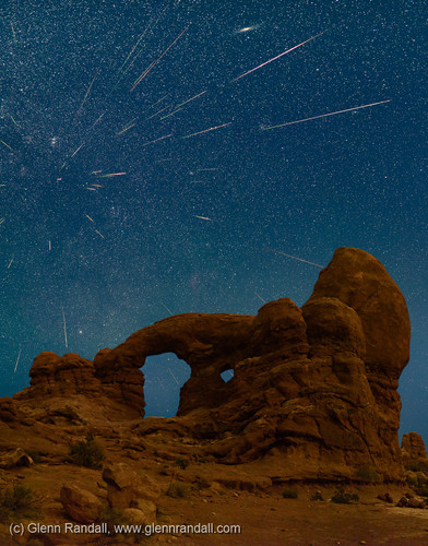 Perseid Meteor Shower over Turret Arch | Glenn Randall Photography