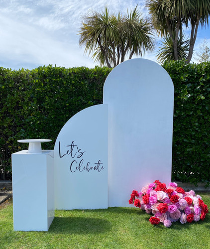 Backdrop Sail Set & Plinth - Let’s Celebrate (White/Black) | Nelson ...