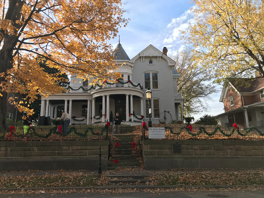 PHOTO TOURS | THE GLENN HOUSE