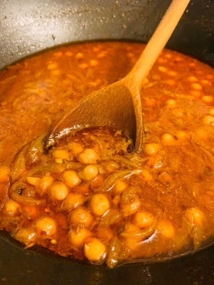 Lahori Style Chikkar Chole by Shai Ayoub