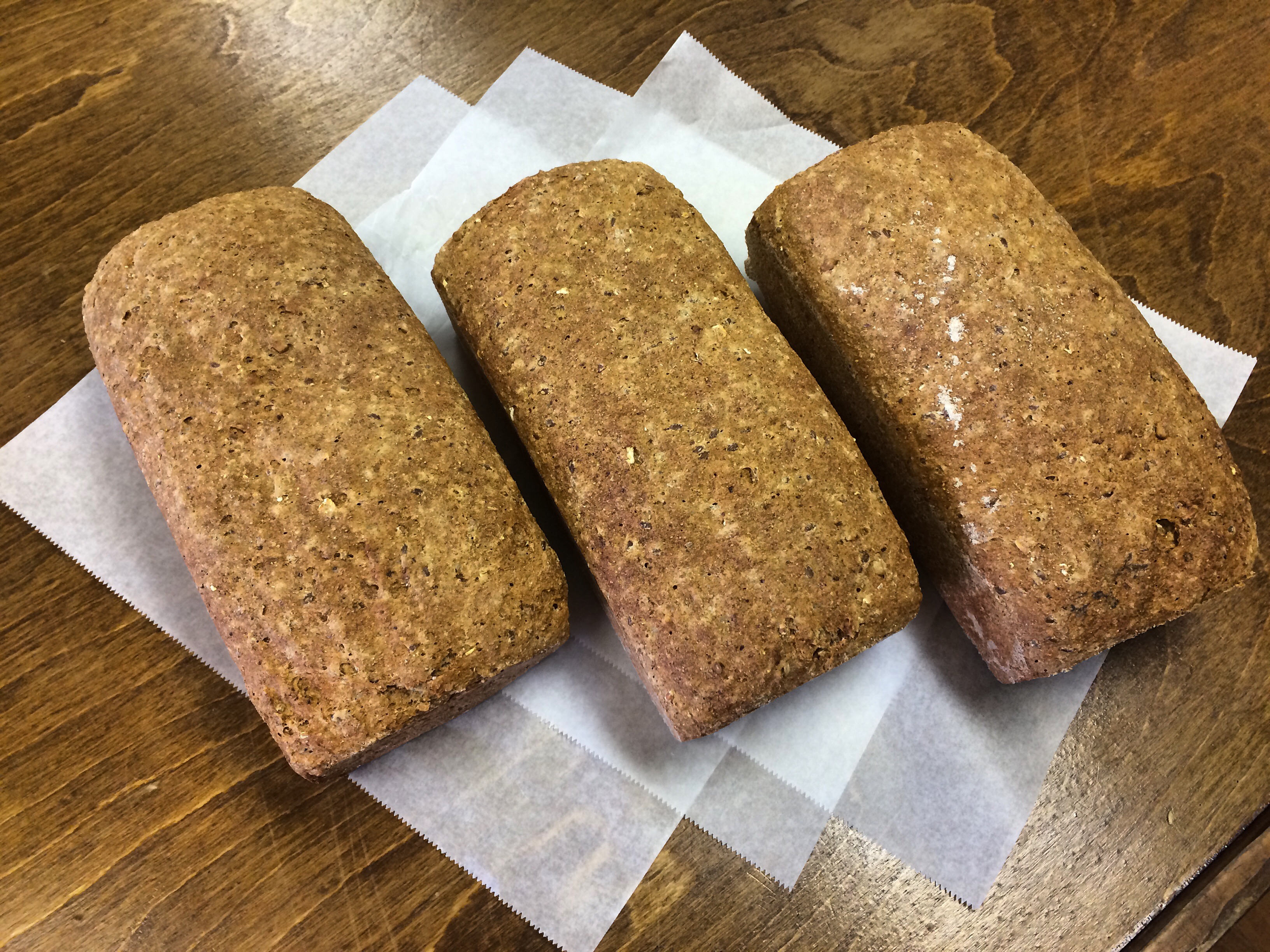 LOAVES OF BREAD | au-peche-mignon