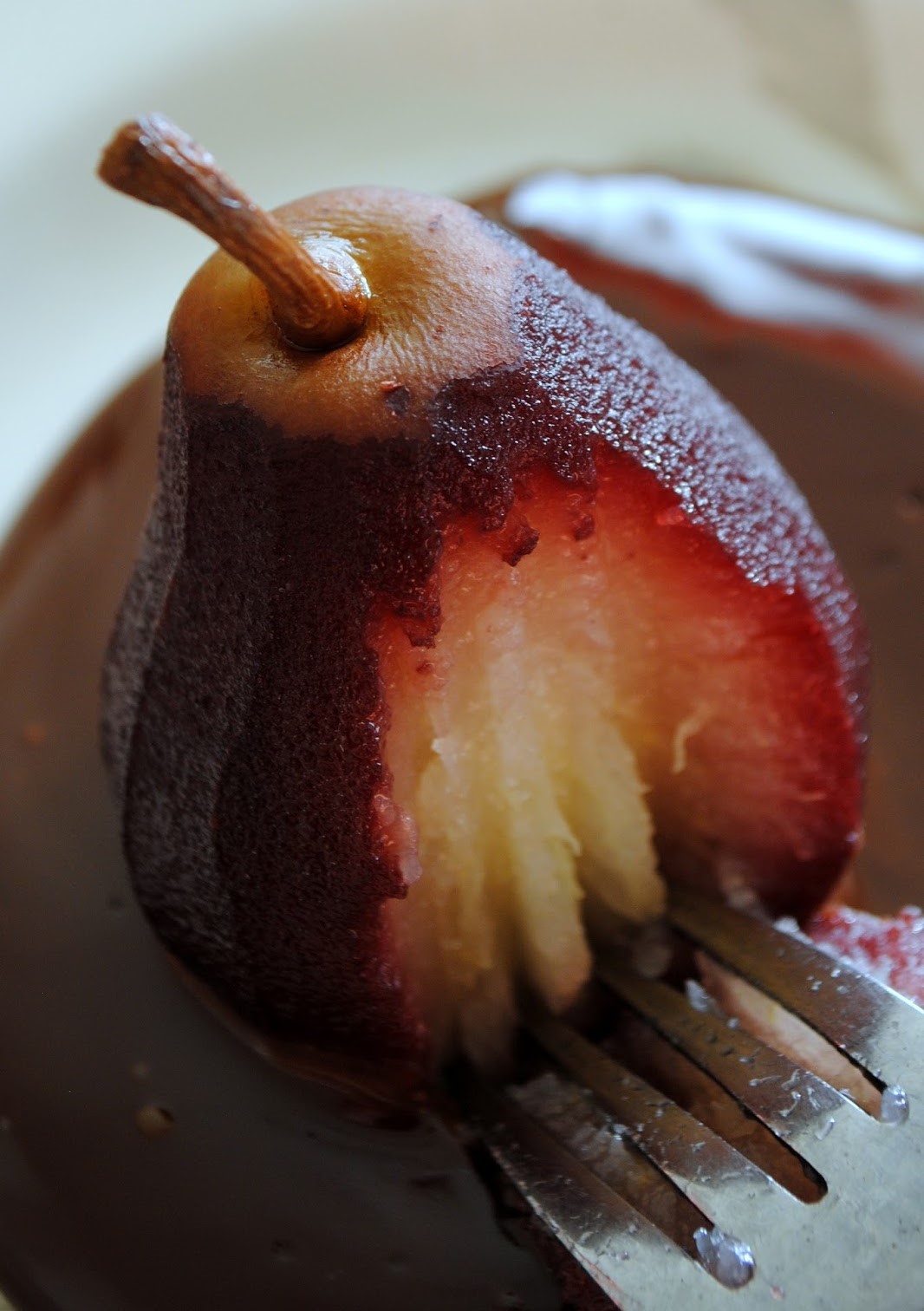 A #WinePW Party Preview, Merlot-Poached Pears + a Pope Valley Merlot