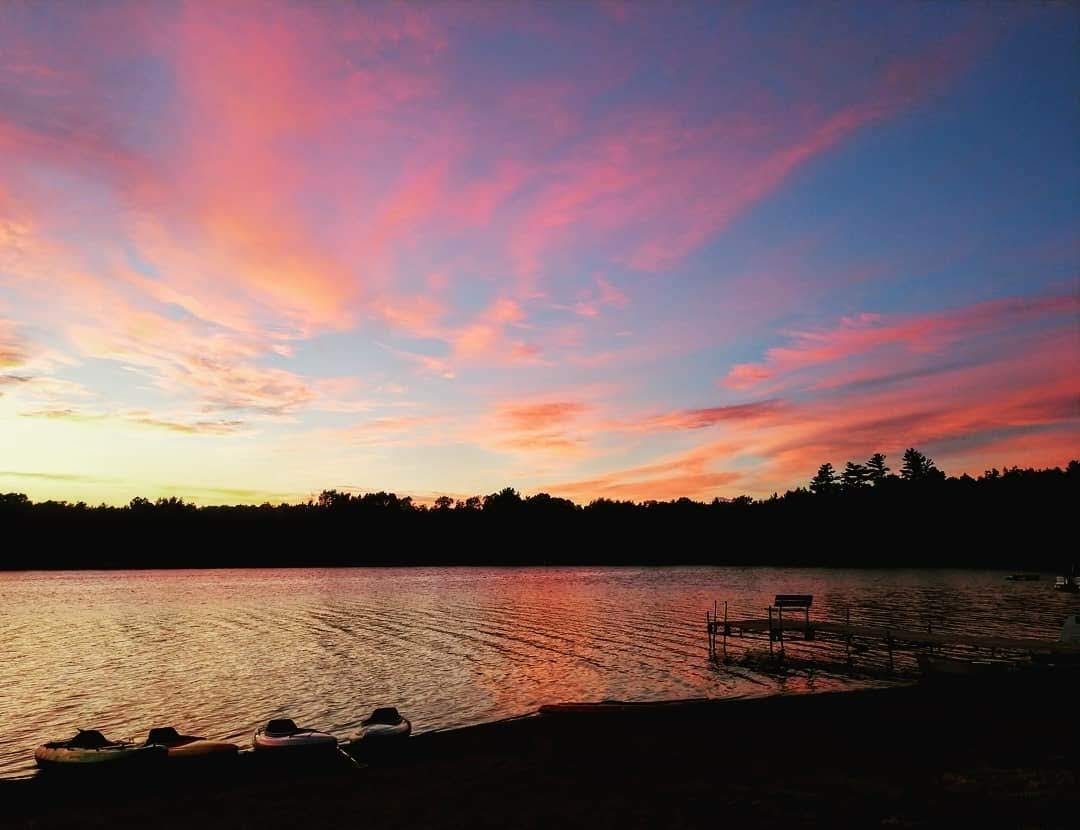 Hanging Horn Lakeside Resort | Photos | Videos