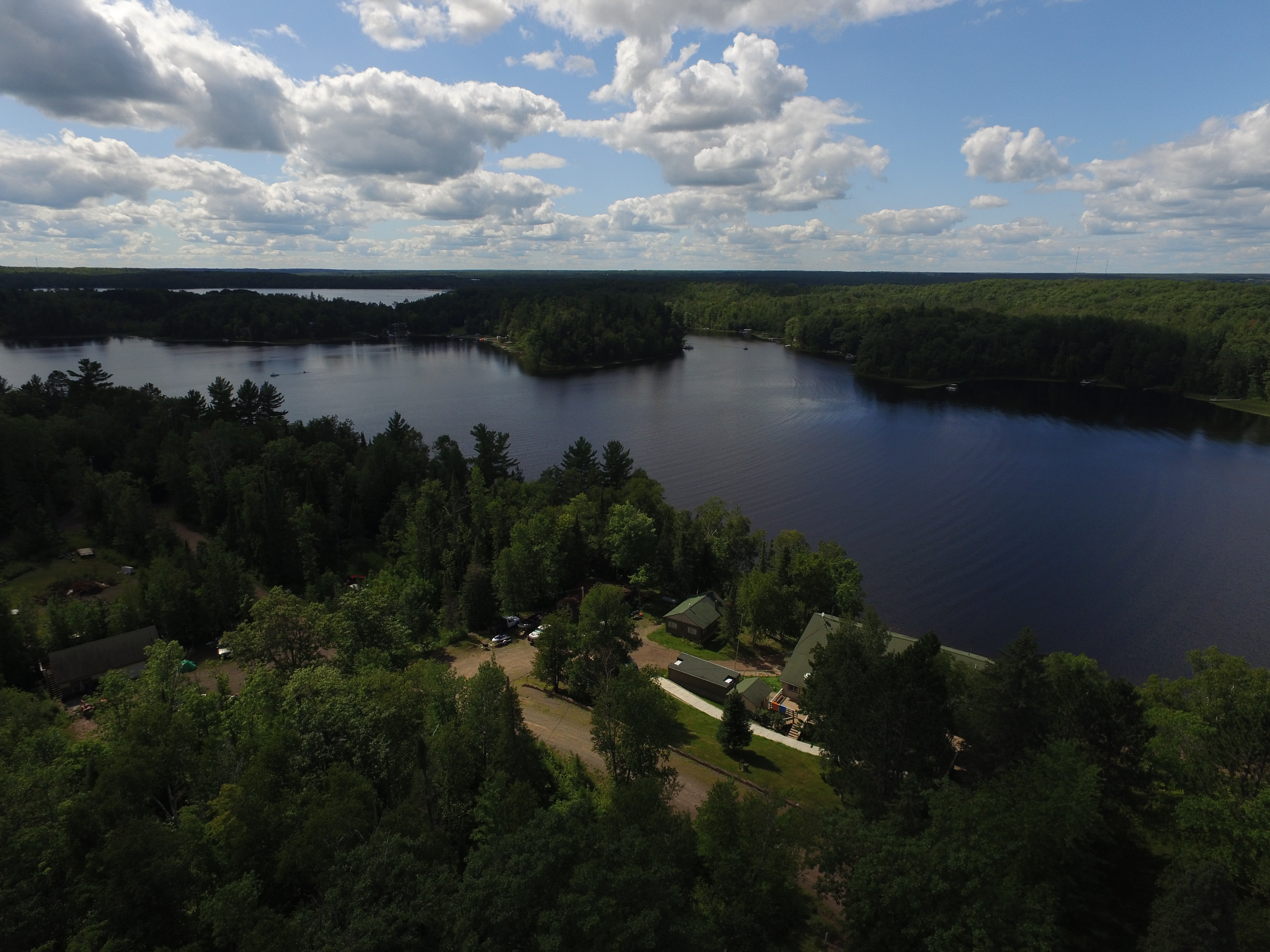 Hanging Horn Lakeside Resort | Photos | Videos