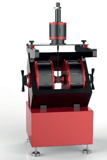 VIBRATING SAMPLE MAGNETOMETER