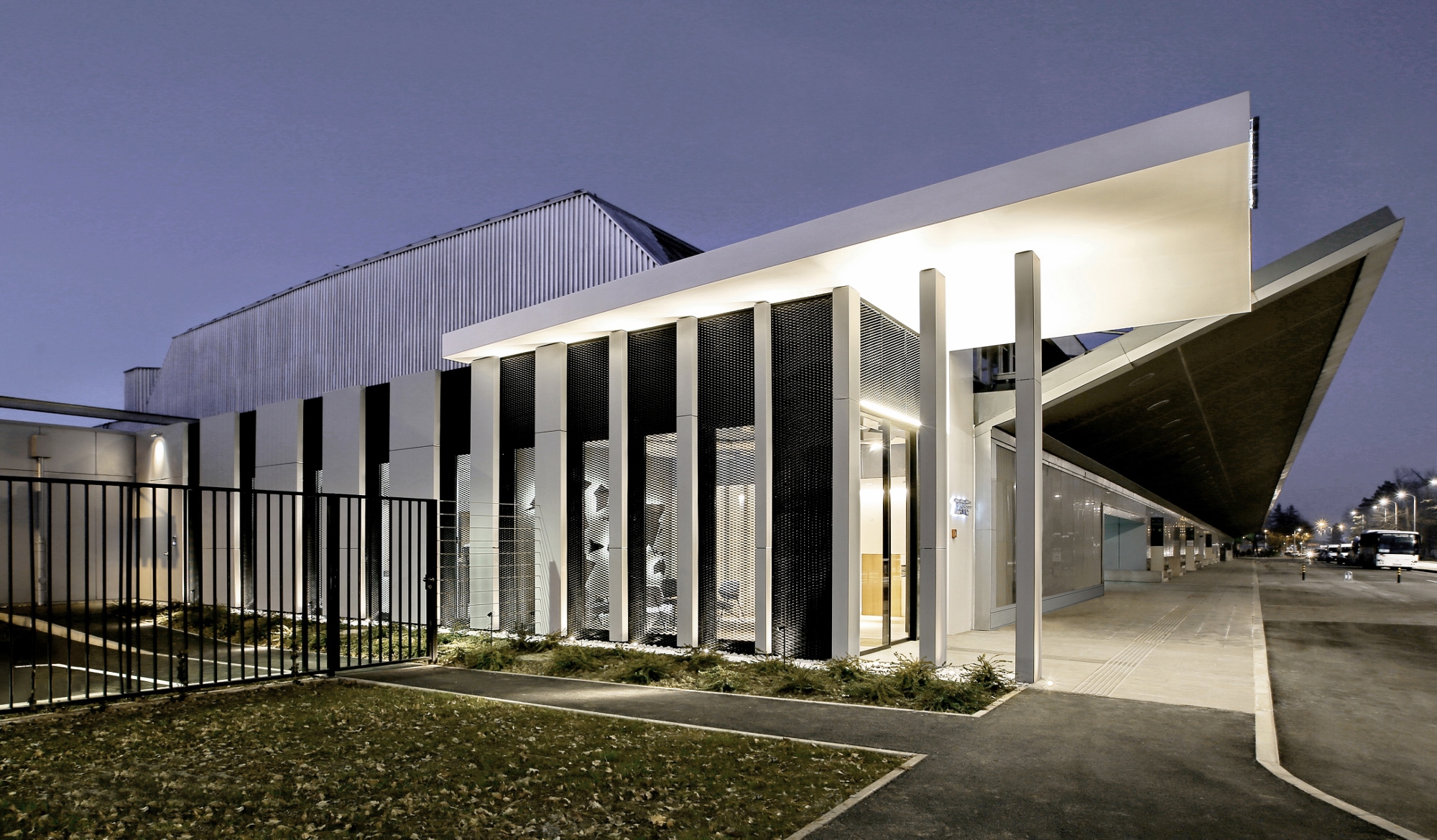 EN_general_aviation_terminal | geplus