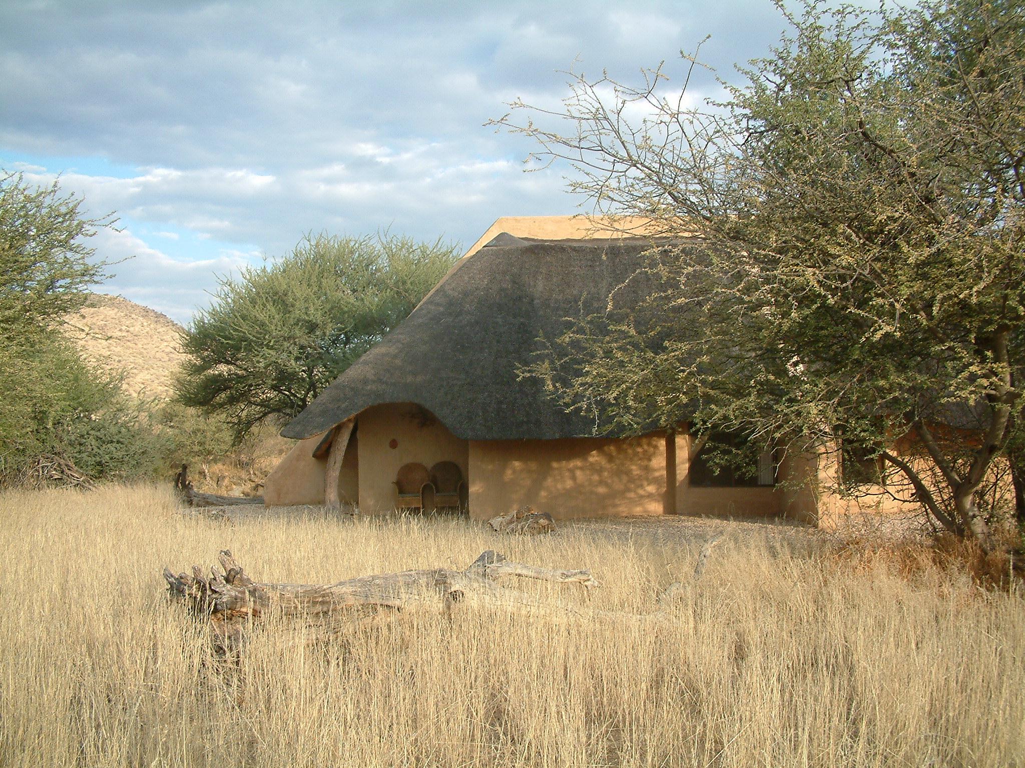 Photos Accommodation at Okapuka Horse Safaris