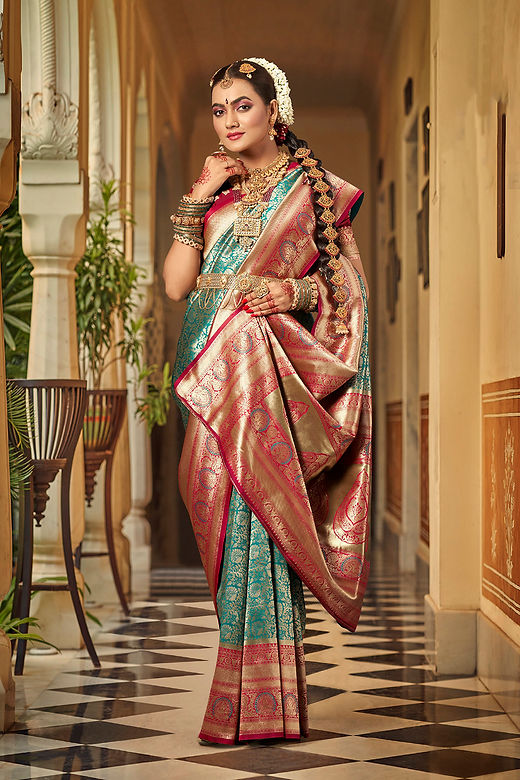 brocade pattern saree