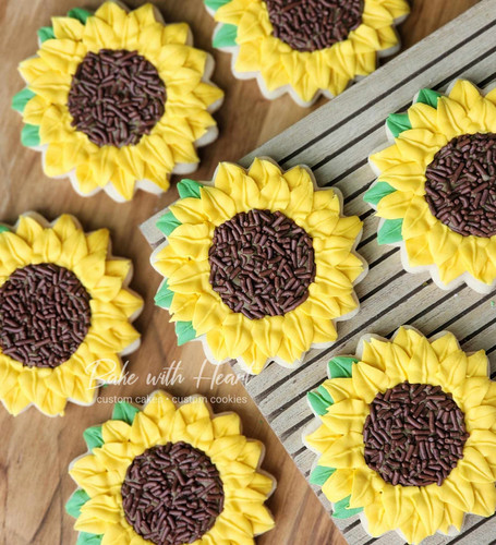 Sunflower Sugar Cookies | Bake with Heart