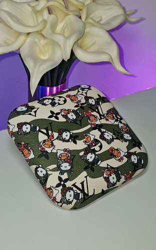 Bape Kitty Camo LV - HANDCRAFTED Nailfie Rest | Tashify Nails