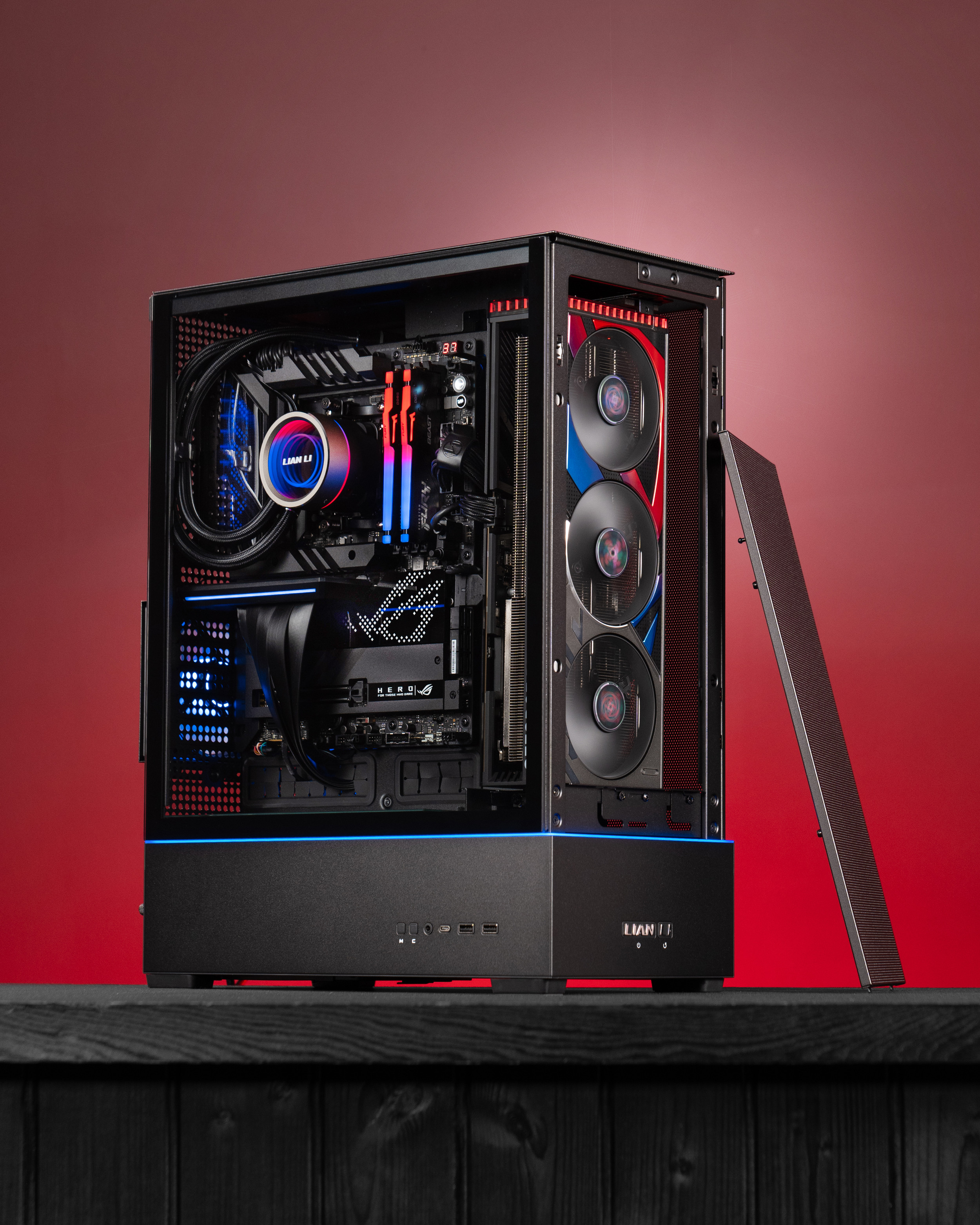 Lian Li SUP-01. Aesthetics, Performance & Unique Cooling